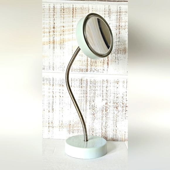 The Magic Focus | Bath | Vtg 975 Magic Focus Big Eyes 5x Gooseneck ...